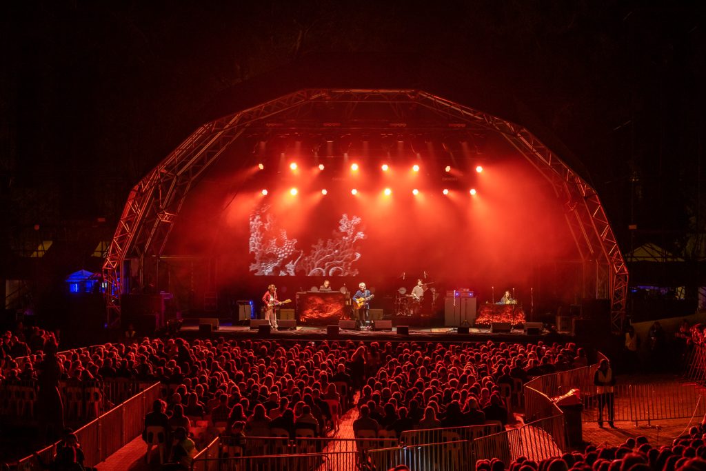 Crowded House - Lux Events